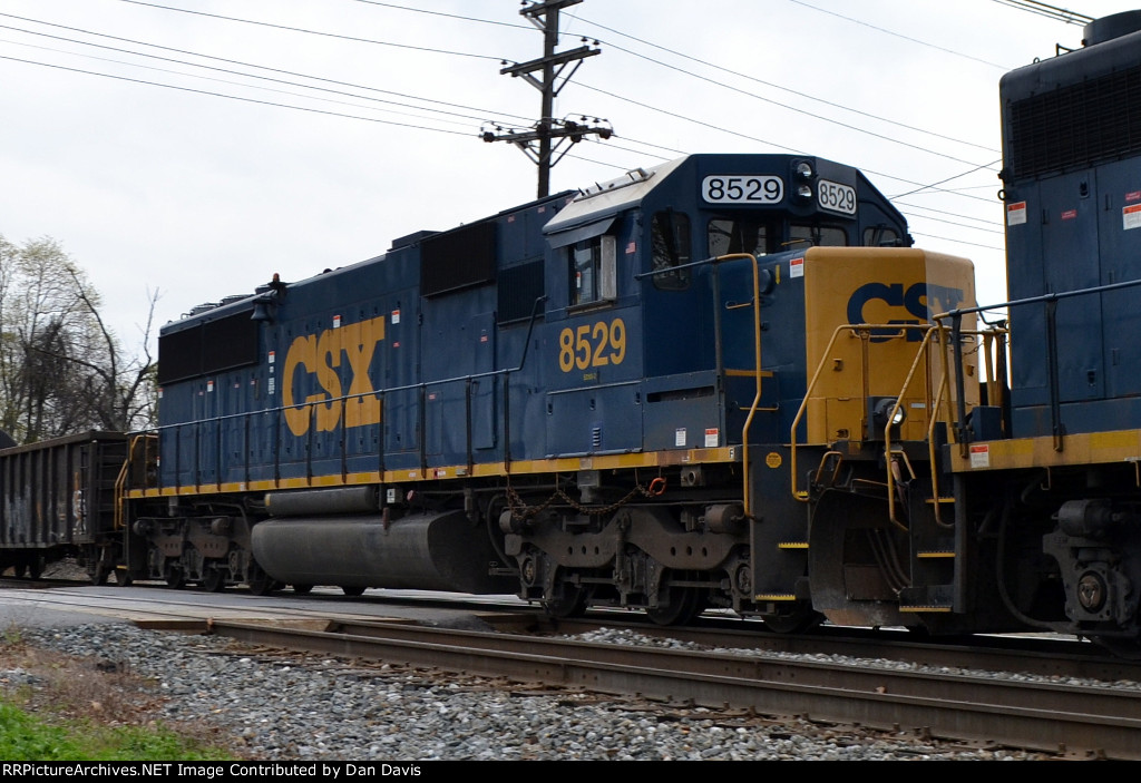 CSX SD50-2 8529 trails on Q439-19